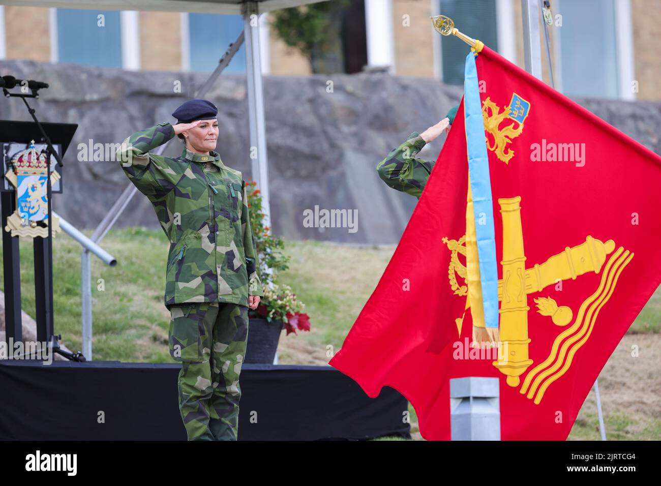 Crown Princess Victoria hands over the new regimental flag to Älvsborg ...