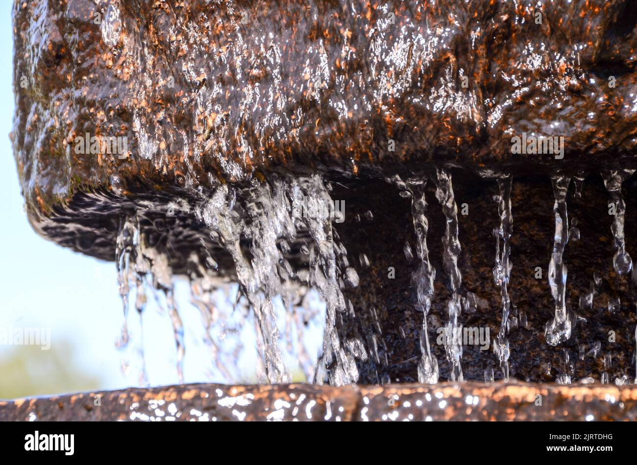 Fountain and colonnade in a park hi-res stock photography and images ...