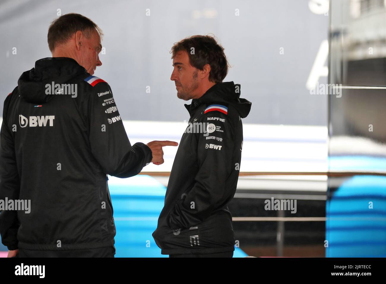 Spa Francorchamps, Belgium. 26th Aug, 2022. (L to R): Alan Permane (GBR ...