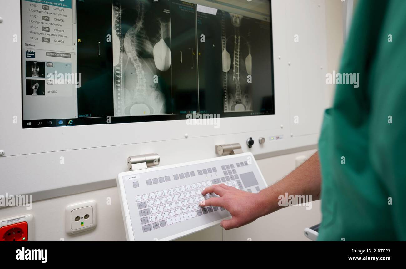 Operating room future operating room hi-res stock photography and ...