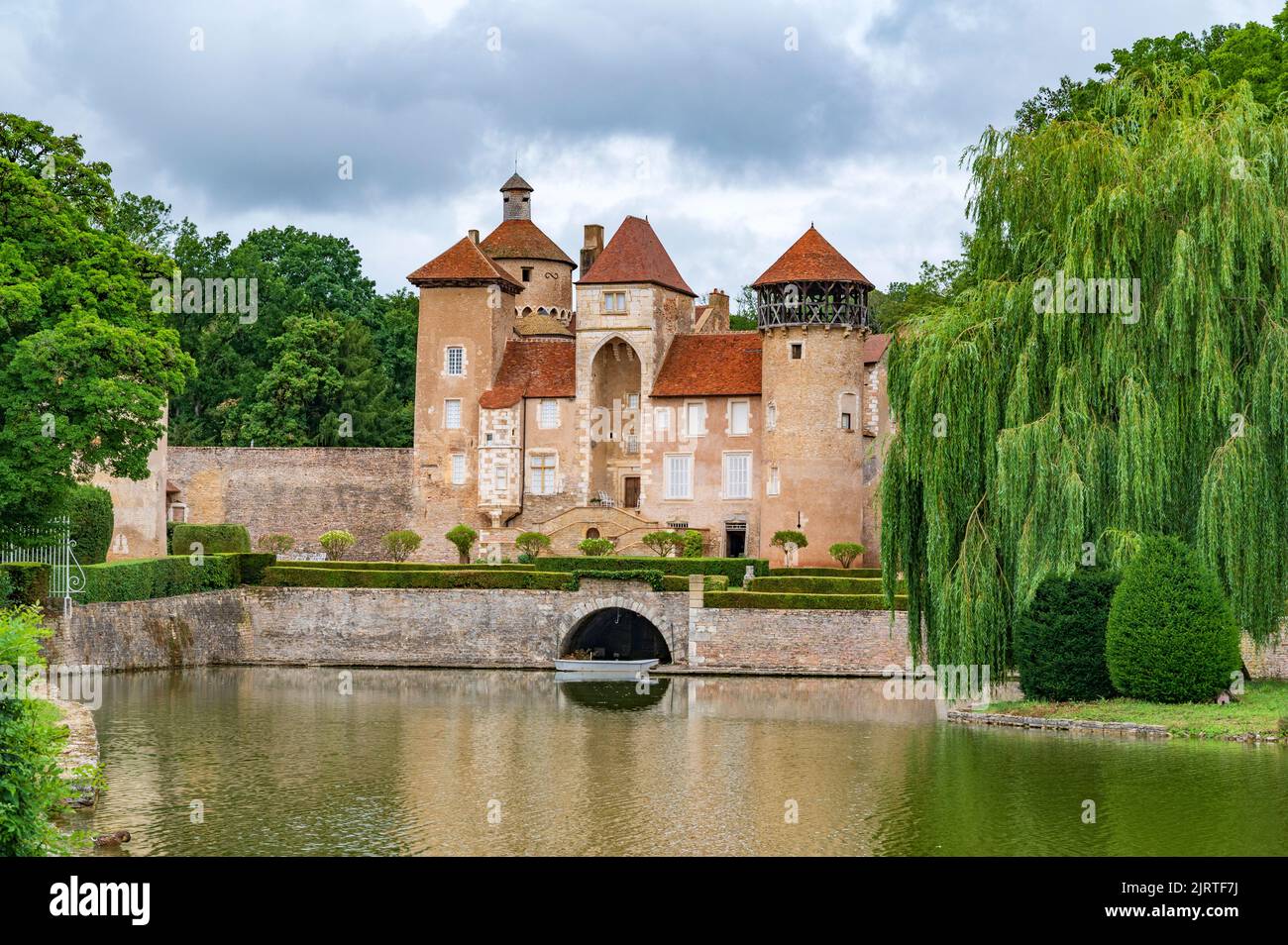 Chateau de sercy hi-res stock photography and images - Alamy