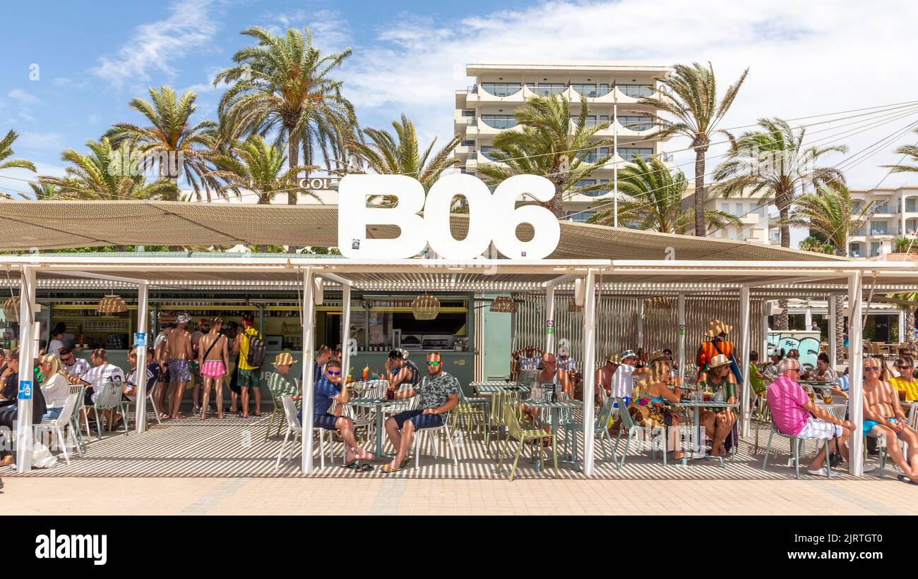 Mallorca beach party hi-res stock photography and images - Alamy