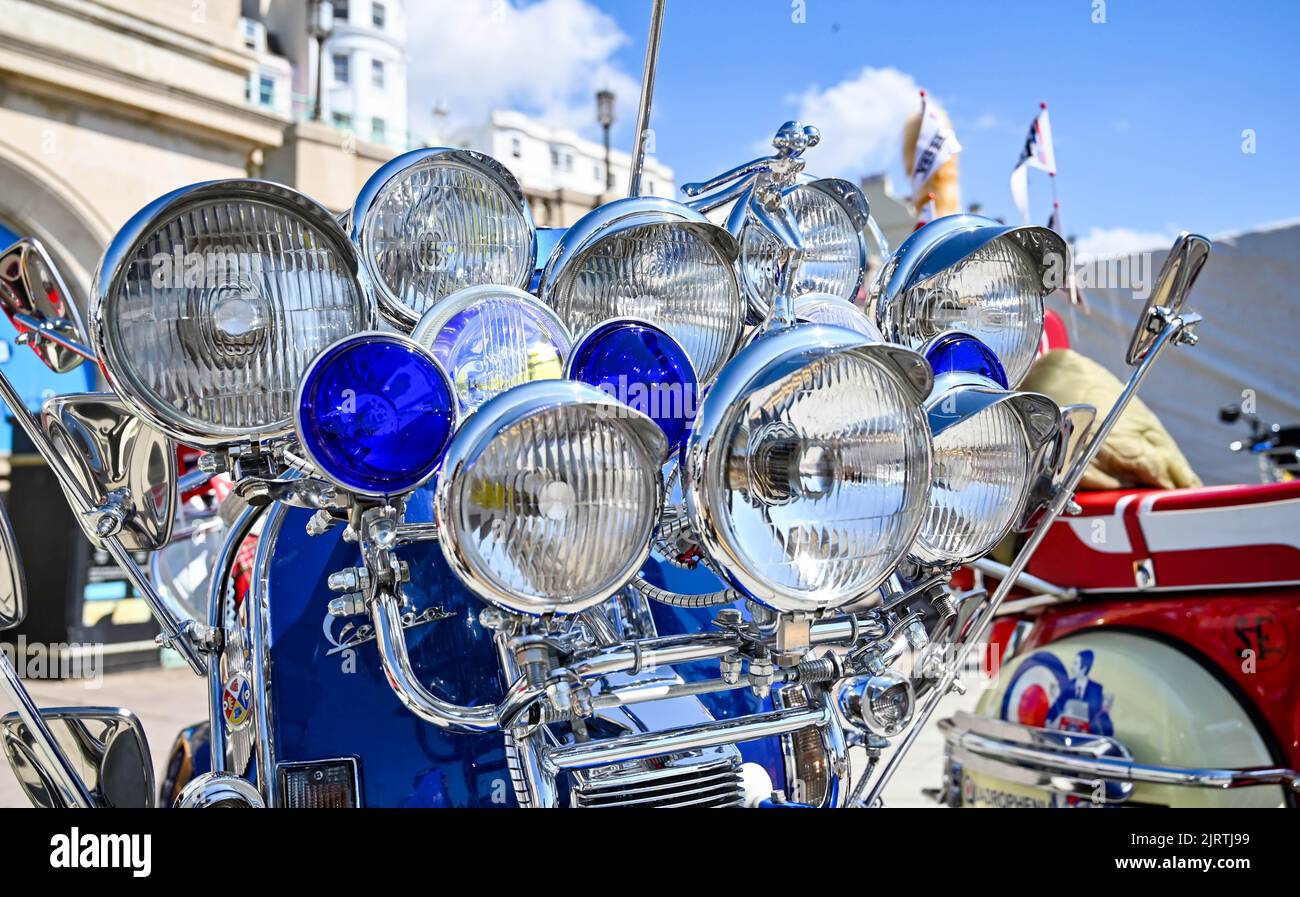 Mod all weekender brighton 2022 hi-res stock photography and images - Alamy