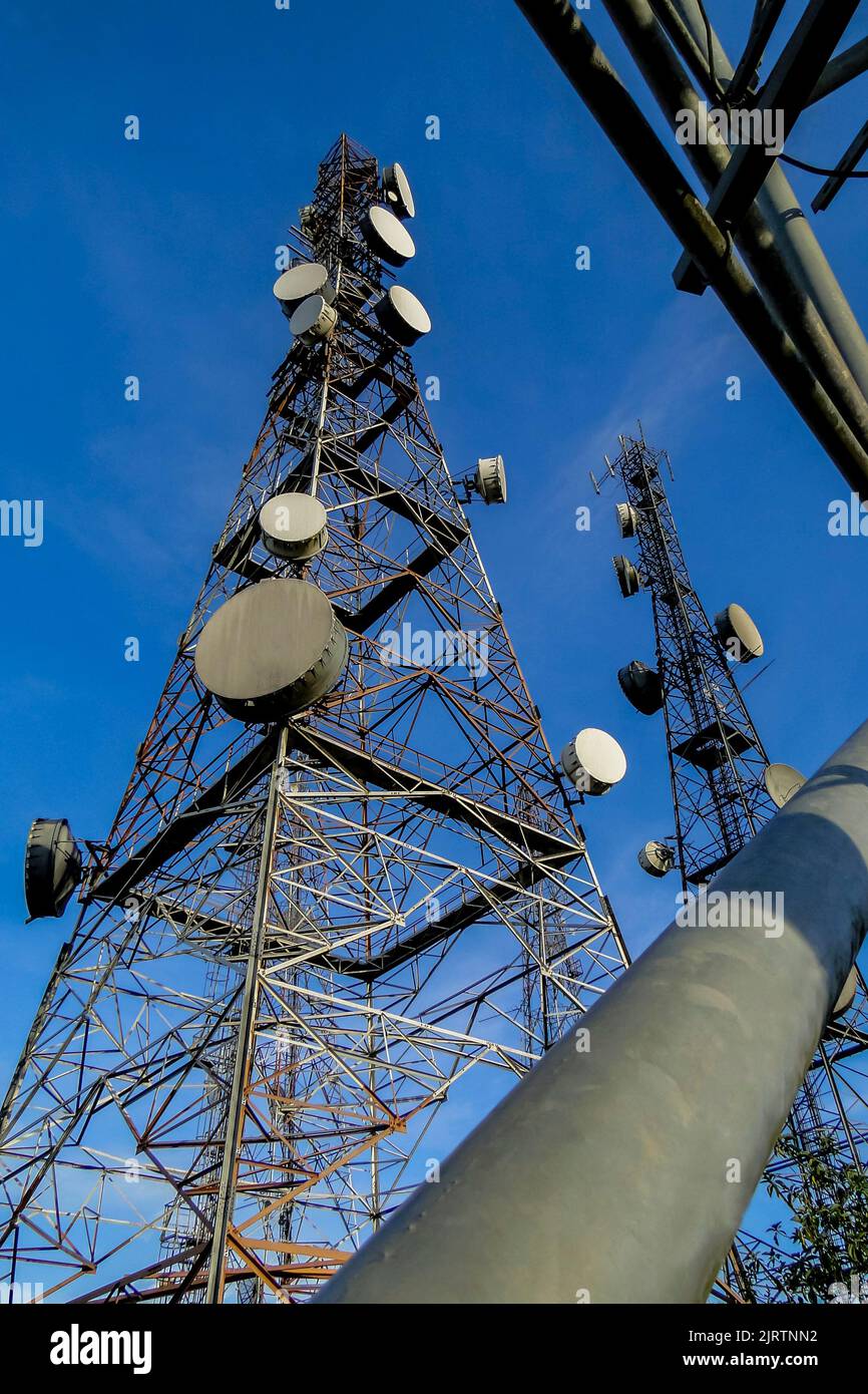 Cell phone towers in brazil hi-res stock photography and images - Alamy