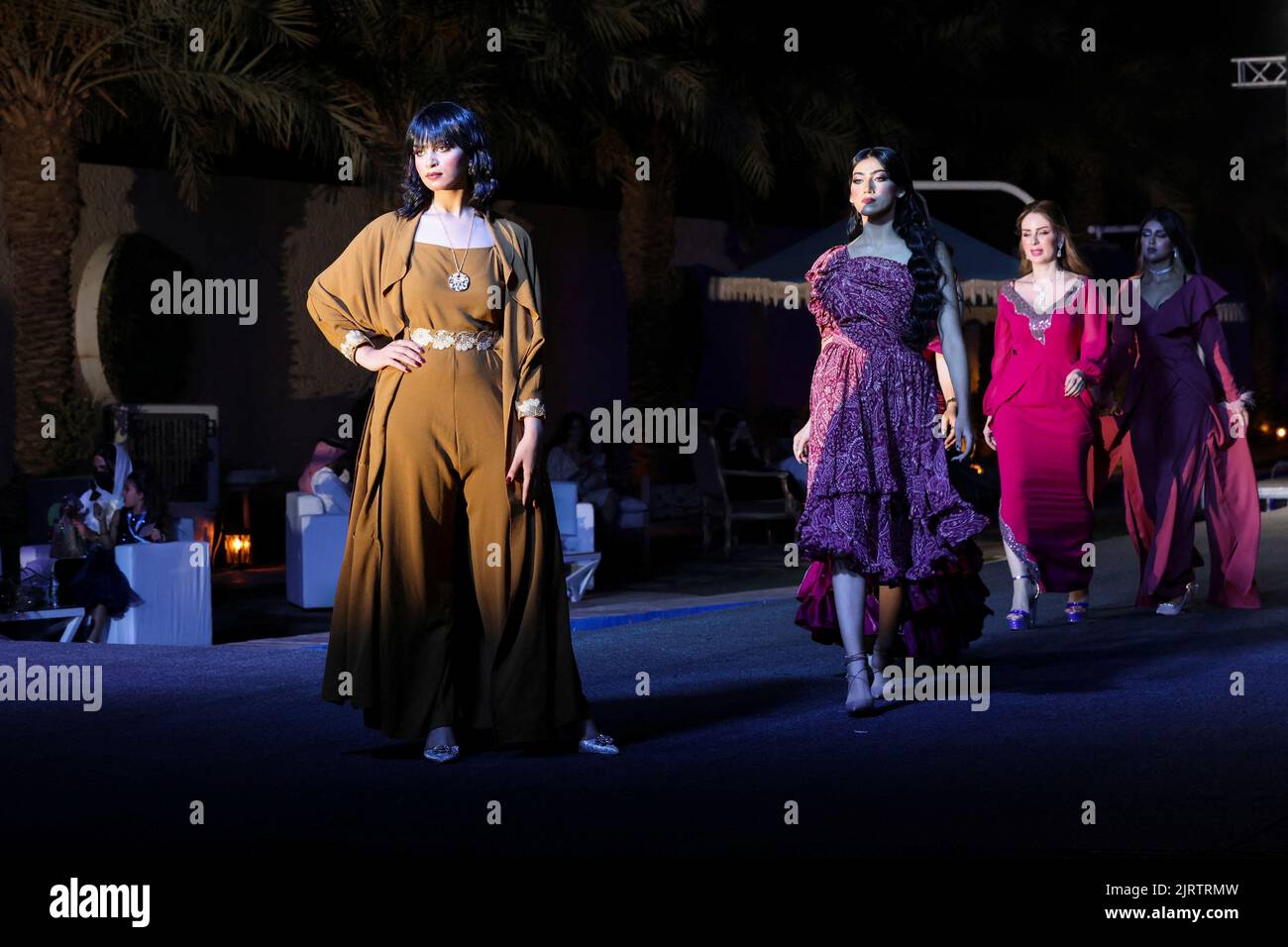 Saudi arabia fashion show hi-res stock photography and images - Alamy