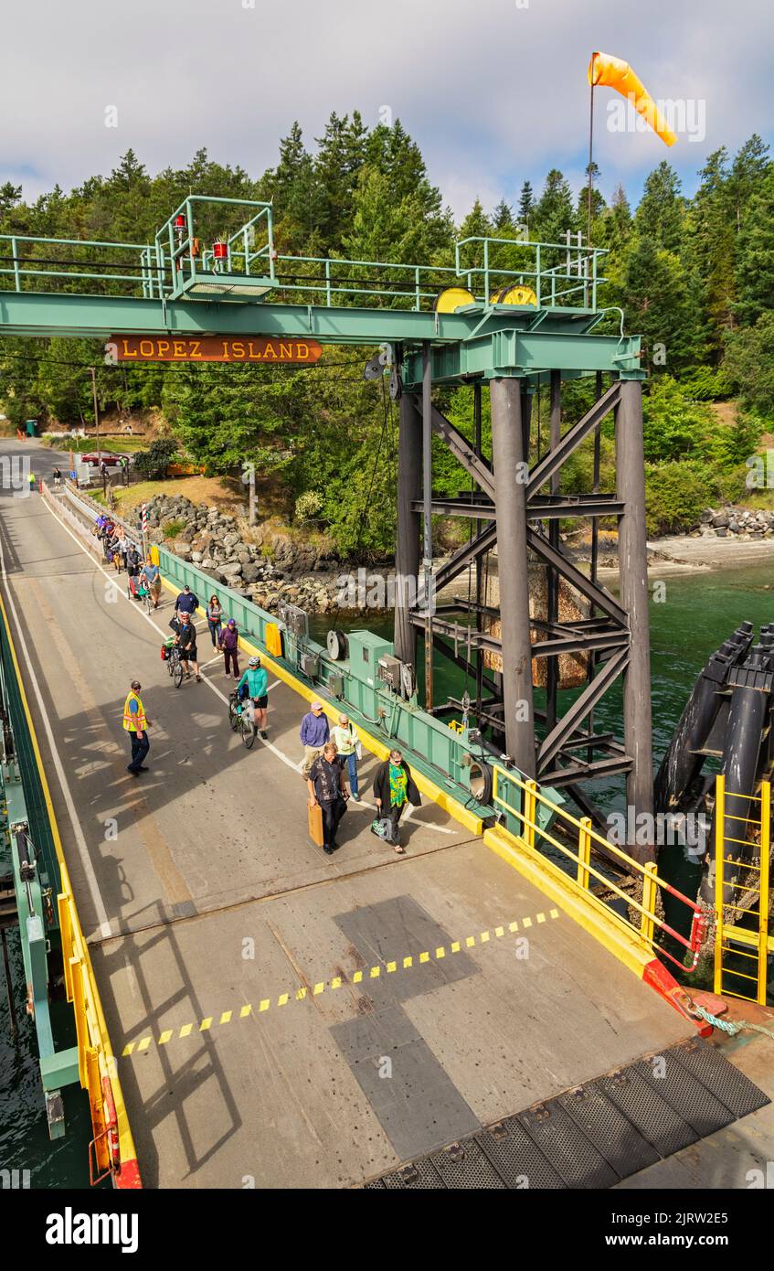 Lopez island ferry terminal hi-res stock photography and images - Alamy