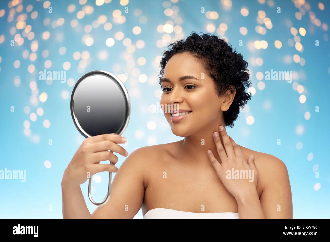 Female body mirror hi-res stock photography and images - Alamy