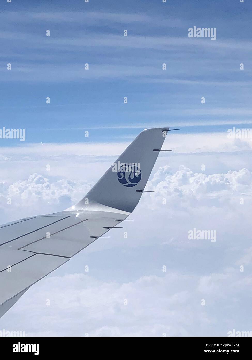 Vertical wing aircraft hi-res stock photography and images - Alamy