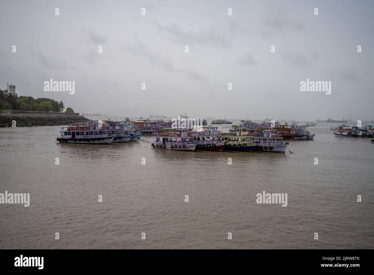 A bunch of ships near the Gateway of India in Mumbai, India Stock Photo ...