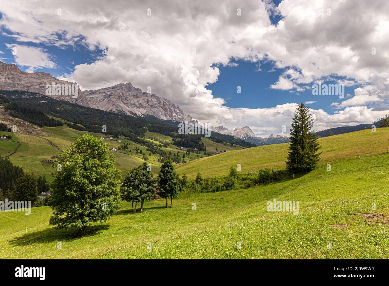 Dolomiti Alps in Alta Badia landscape amd peaks view, Trentino Alto ...