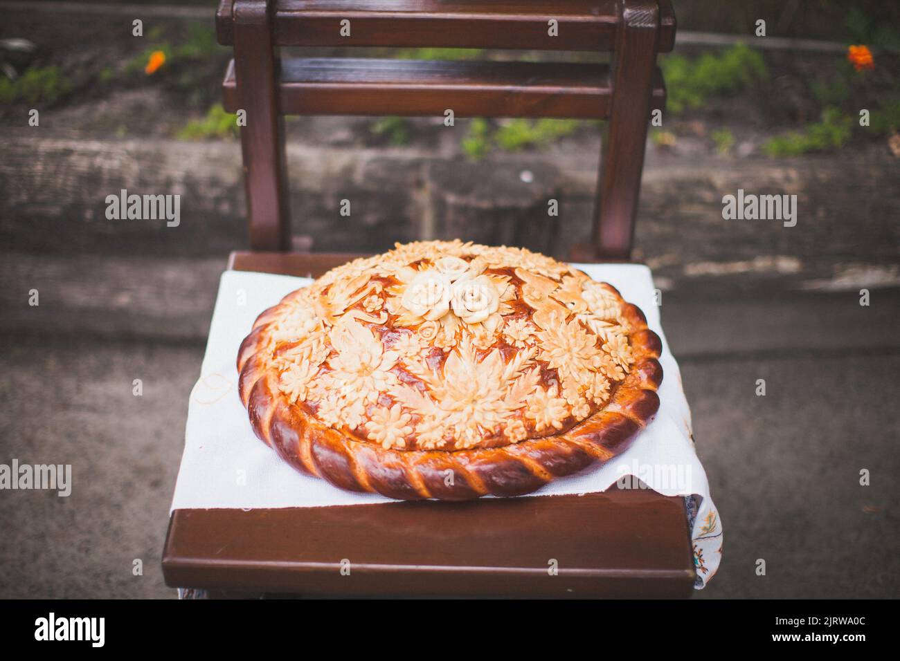 Wedding bread from wheat hi-res stock photography and images - Alamy