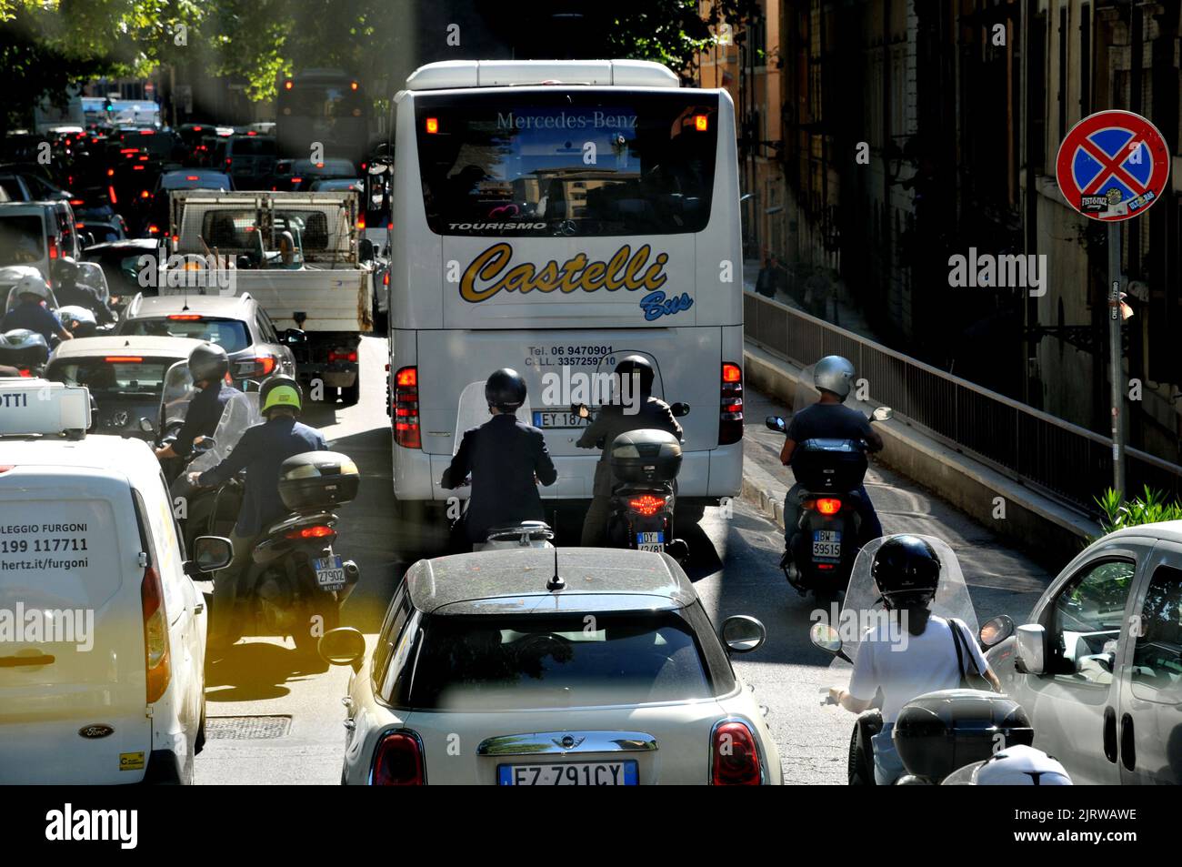 Traffic jam in rome hi-res stock photography and images - Alamy