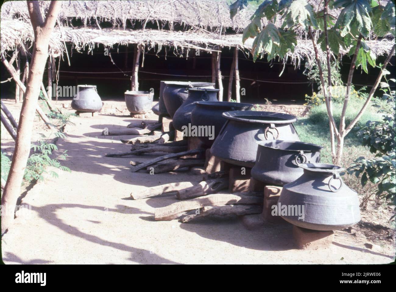 Indian cocking style with wood fire hi-res stock photography and images ...