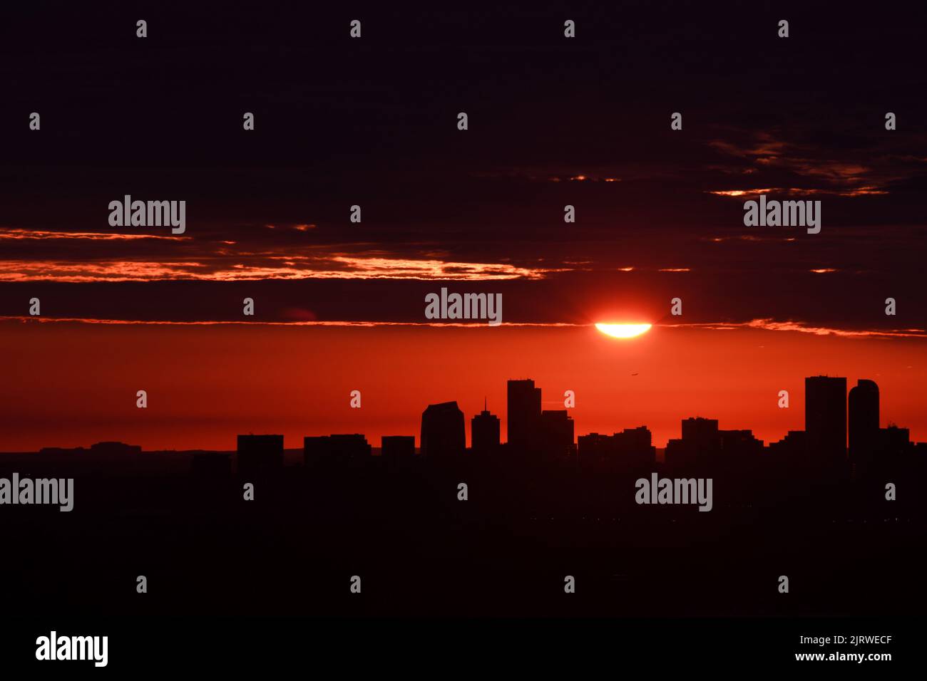 Denver skyline at sunrise hi-res stock photography and images - Alamy