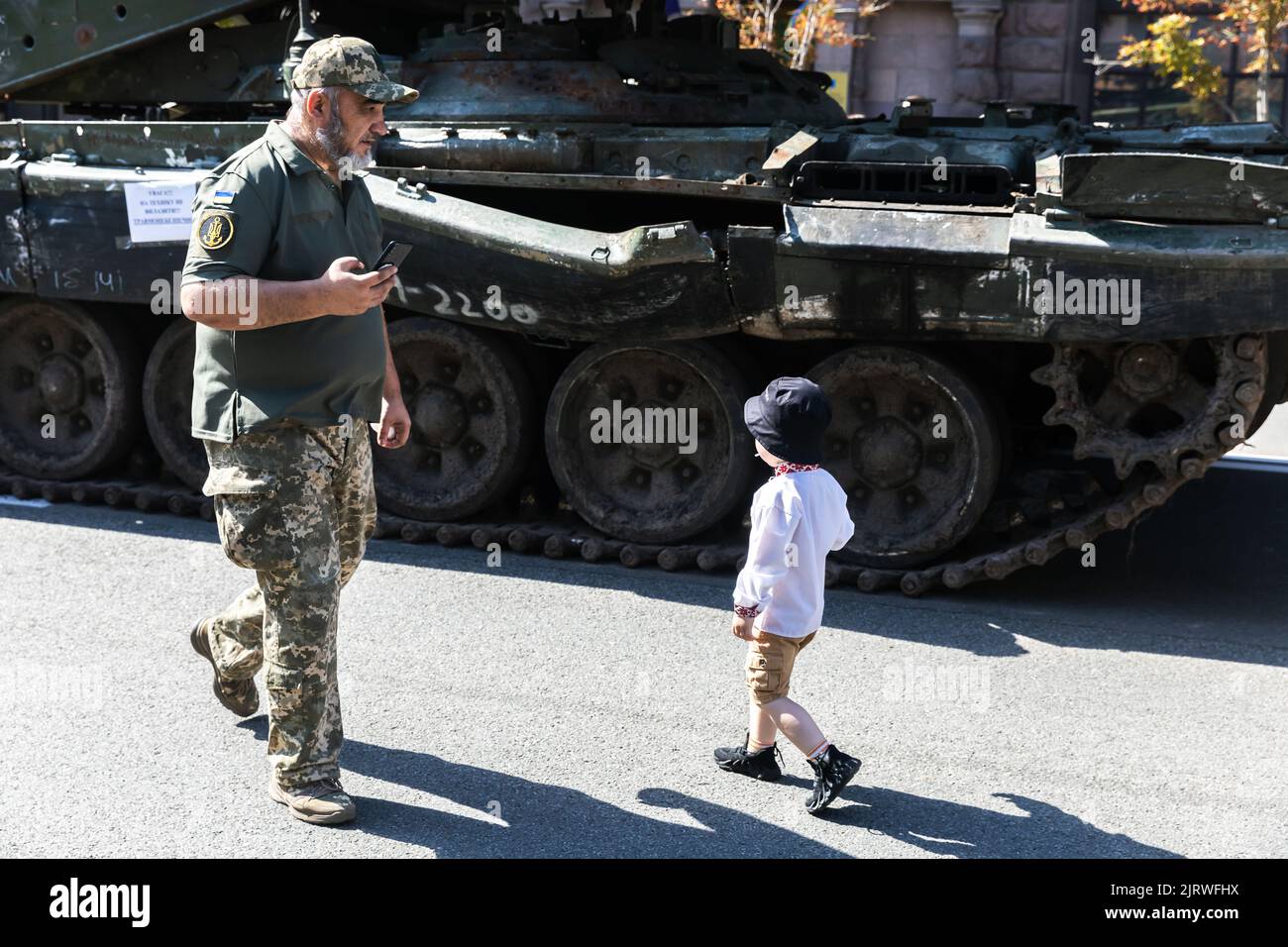 Putin military uniform hi-res stock photography and images - Alamy