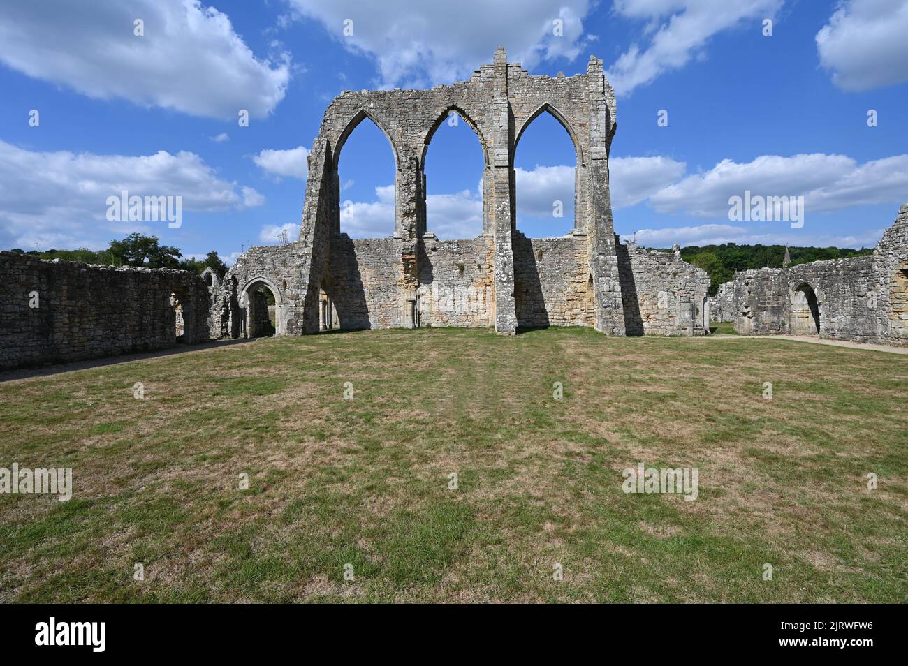 Bayham Old Abbey at Lamberhurst in kent Stock Photo - Alamy