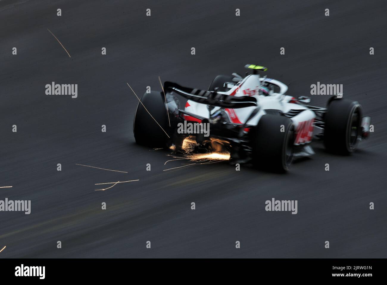 Mick Schumacher (GER) Haas VF-22 sends sparks flying. Belgian Grand ...