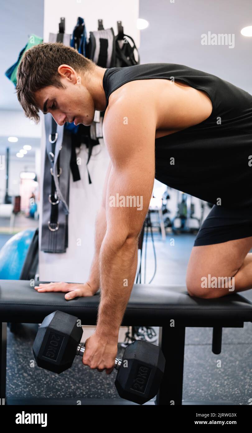 Renegade row exercise hi-res stock photography and images - Alamy