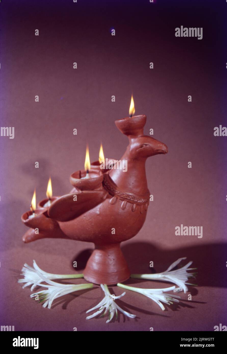 Lamp in pigeon form hi-res stock photography and images - Alamy