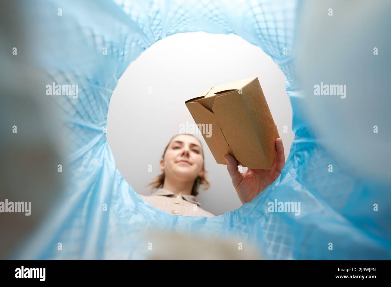 Throwing box hi-res stock photography and images - Alamy