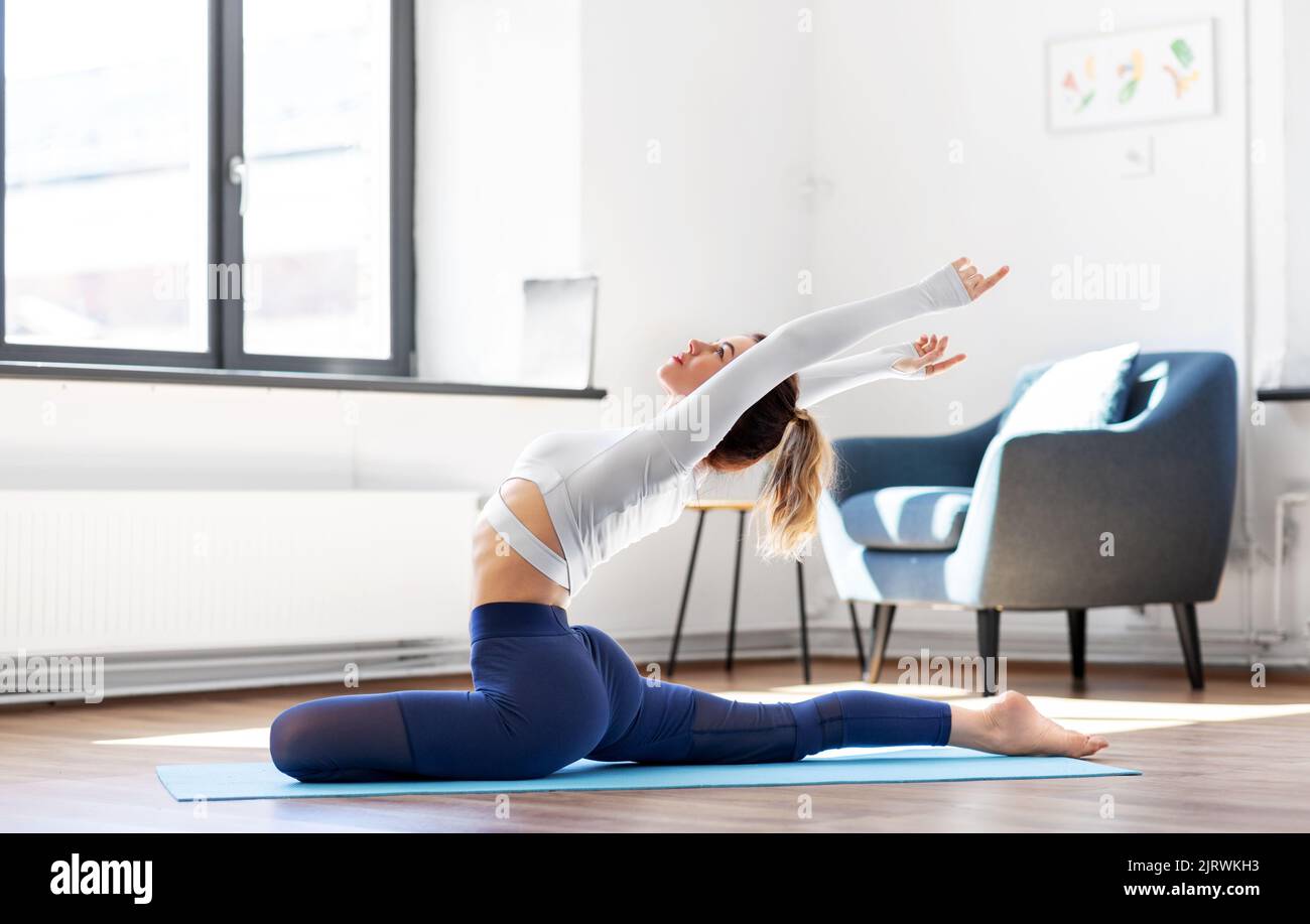 Young beautiful yogi woman doing hi-res stock photography and images ...
