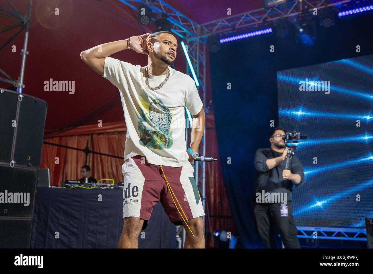 Bbc radio 1extra hi-res stock photography and images - Alamy