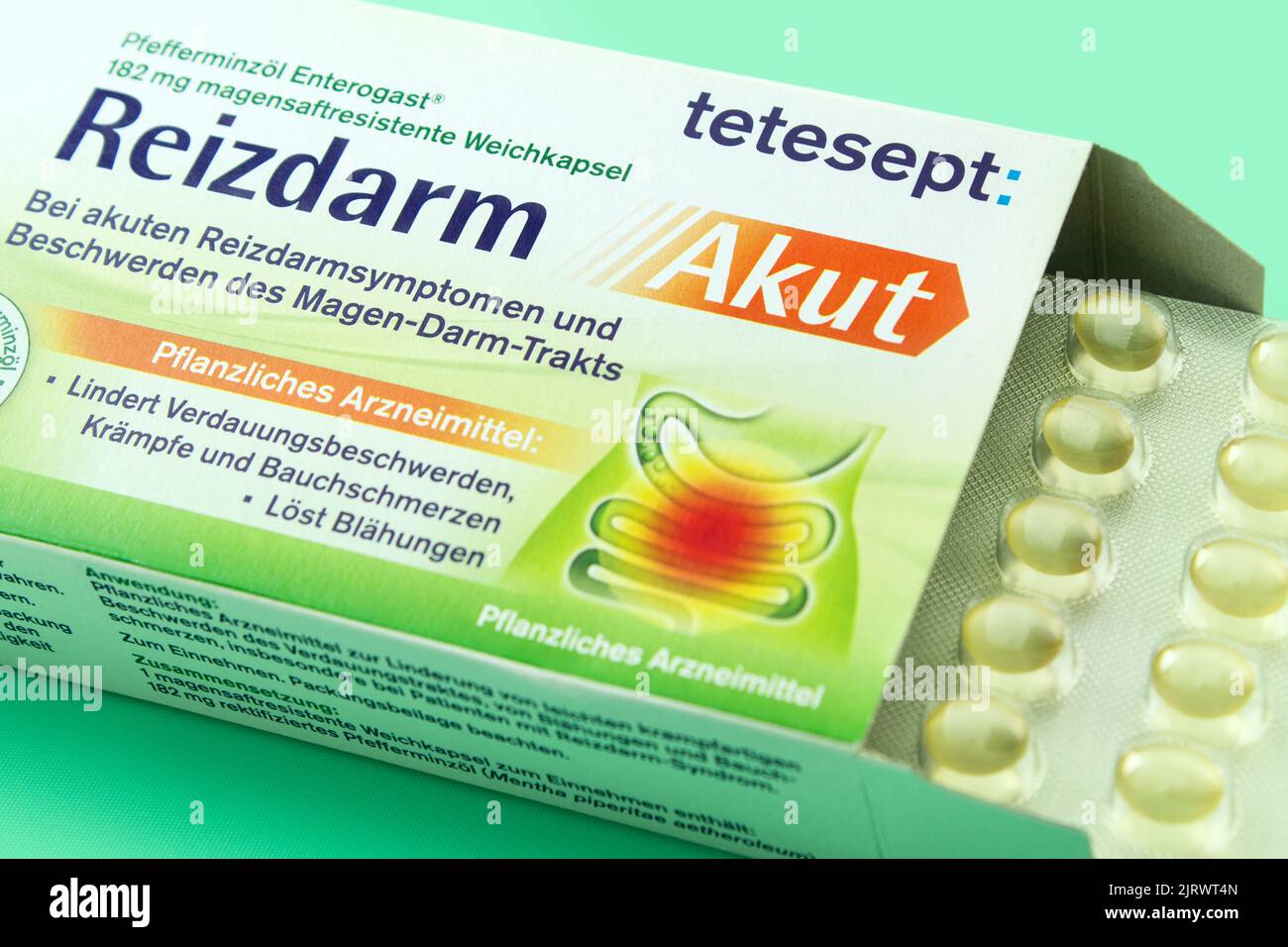 Hamburg, Germany - August 2022: 1 Packung Tetesept Tabletten Reizdarm ...