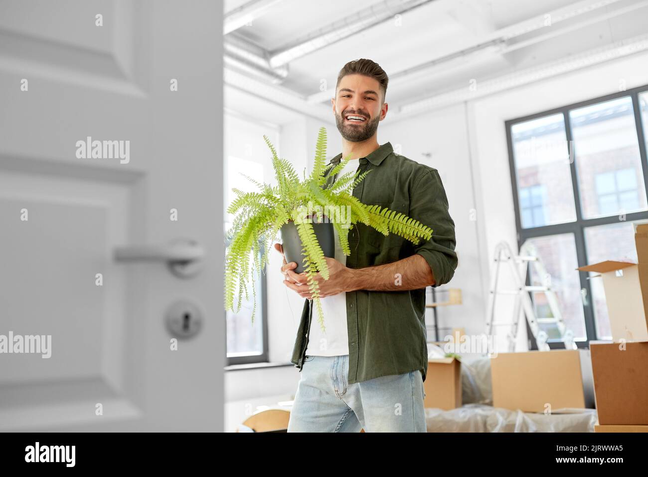 Man fern hi-res stock photography and images - Alamy