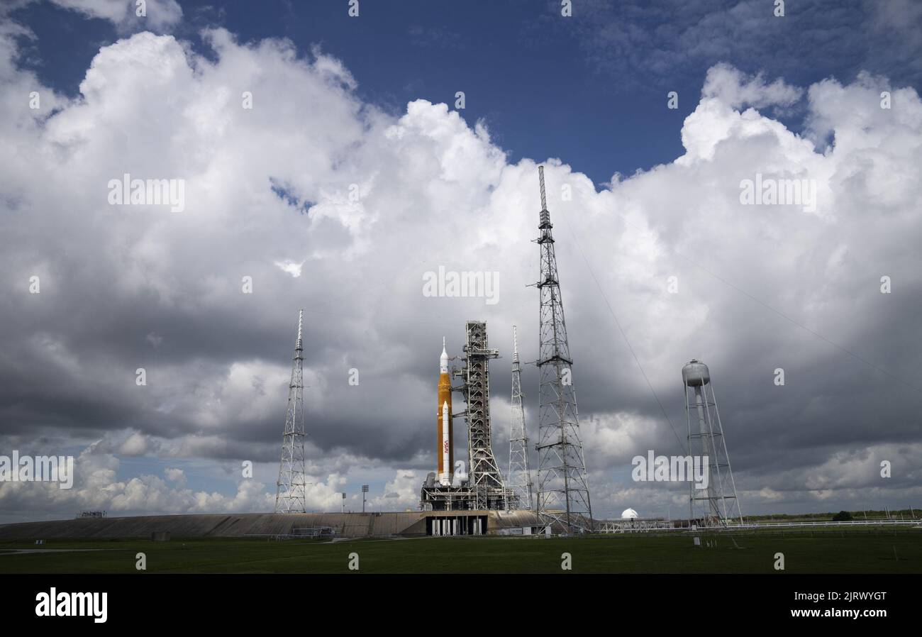 Kennedy Space Center, USA. 26th Aug, 2022. Artemis 1 sits on the ...