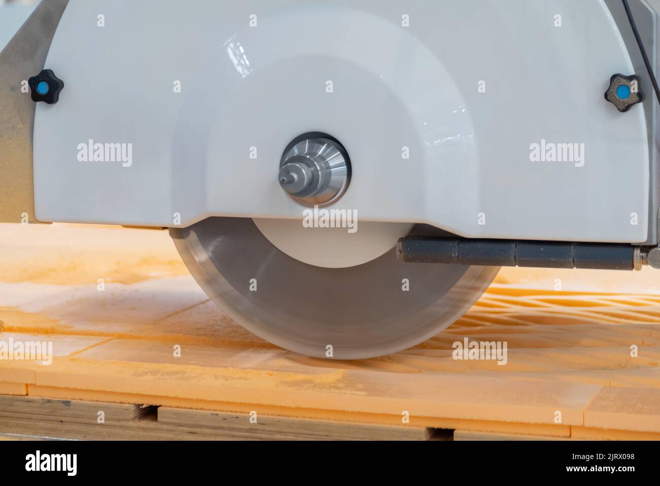 Automatic cnc bridge saw - router profiling system cutting artificial ...