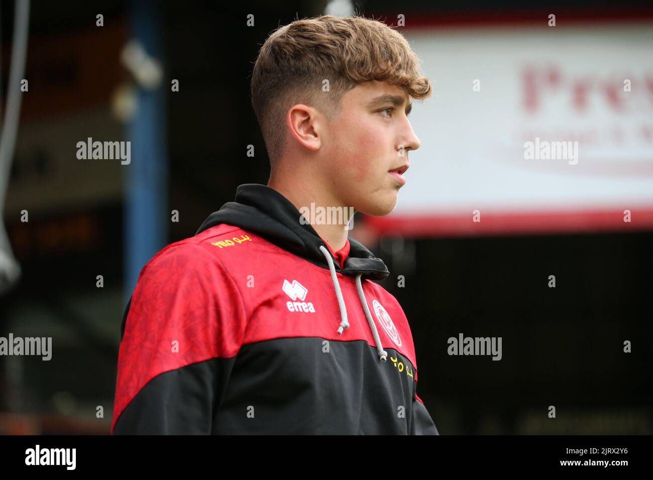 Oliver Arblaster #30 of Sheffield United arriving at the stadium Stock ...