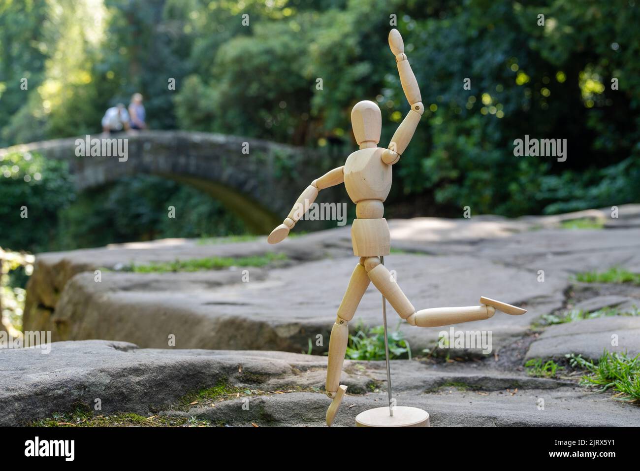 Happy movement hi-res stock photography and images - Alamy