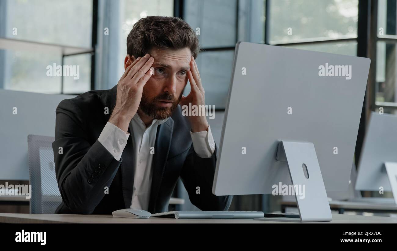 Caucasian bearded 40s middle-aged businessman worker employee man ...