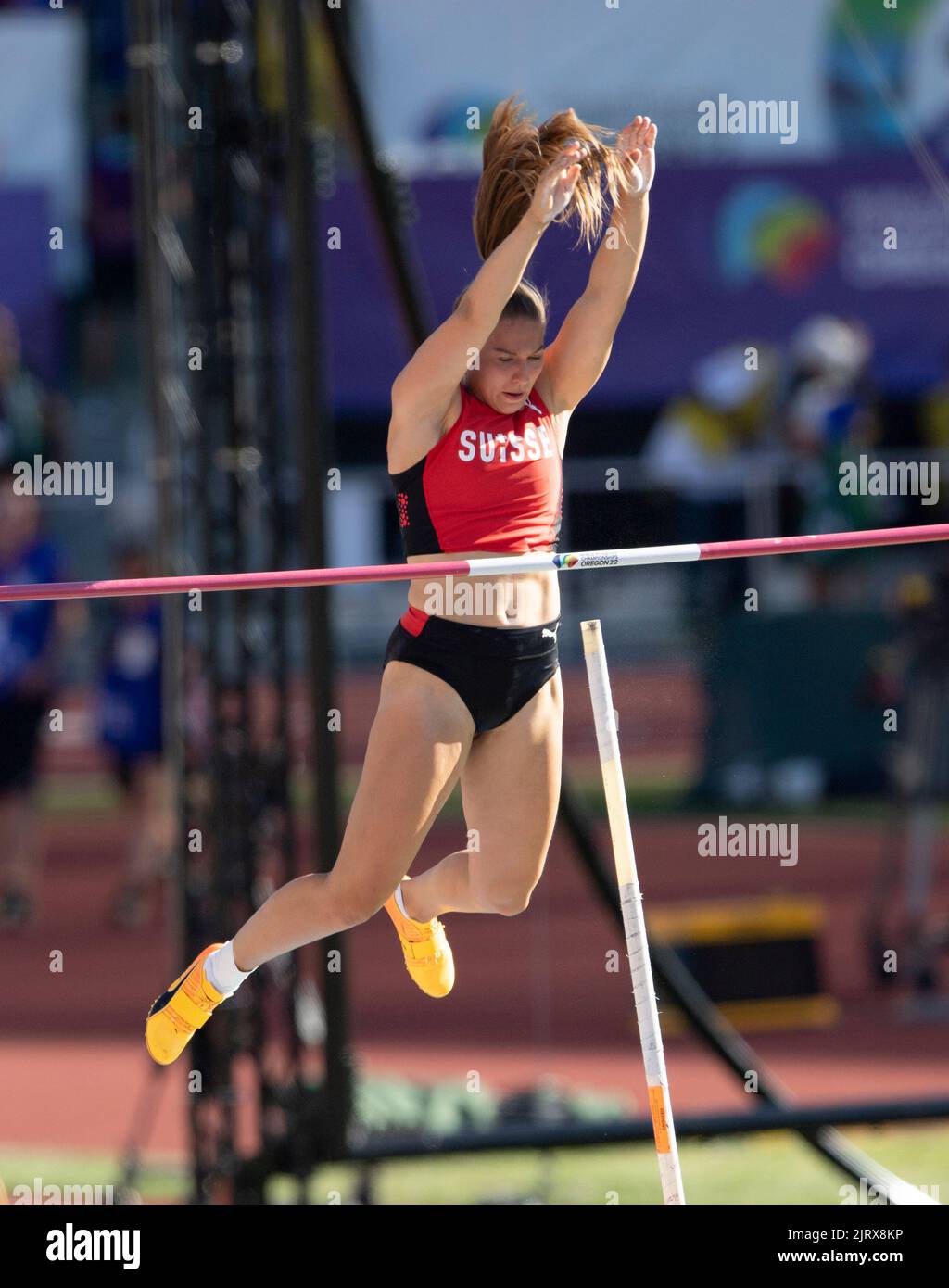 Angelica moser pole vault hi-res stock photography and images - Alamy