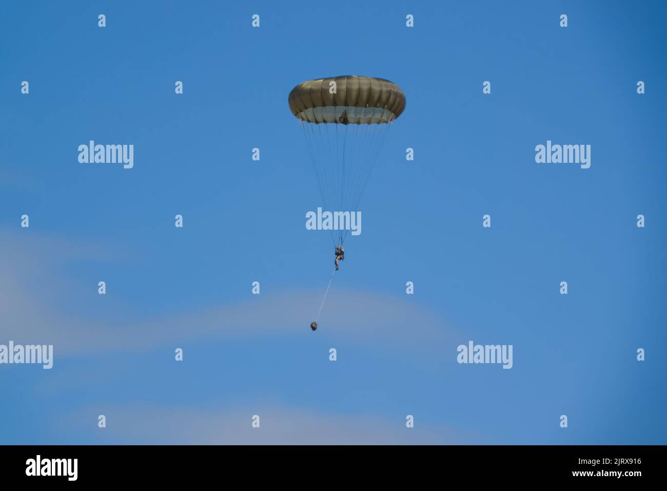 British army paratrooper preparing to move out from an airborne assault ...
