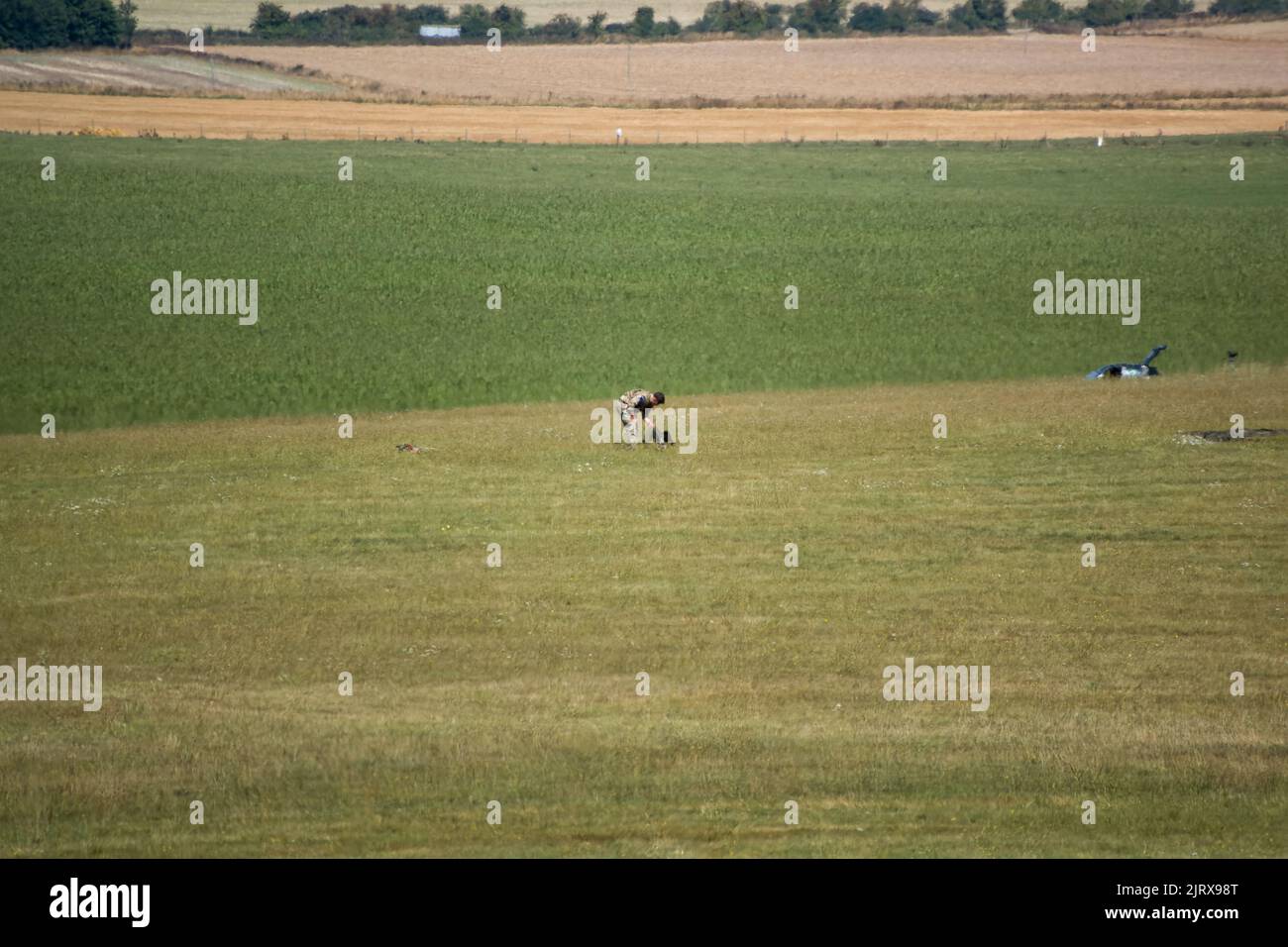 British army paratrooper preparing to move out from an airborne assault ...
