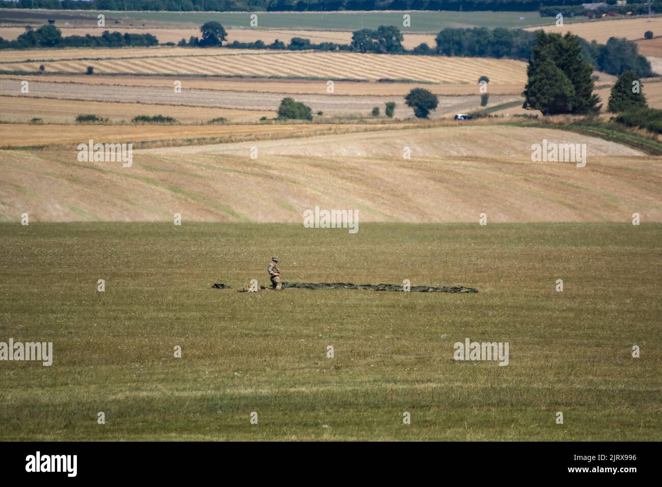 British army paratrooper preparing to move out from an airborne assault ...