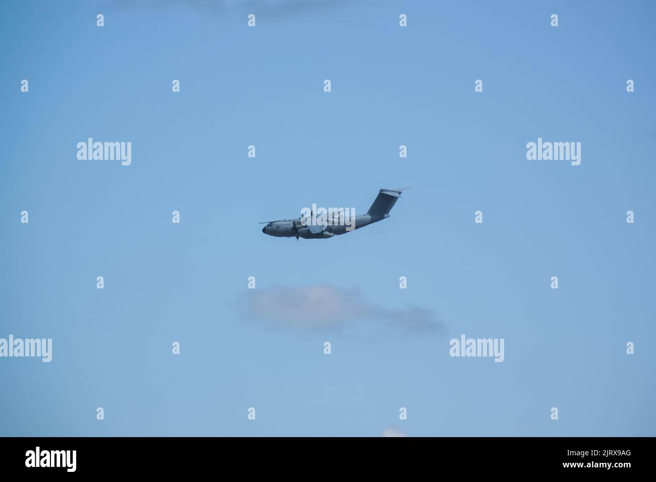 ZM414 RAF Royal Air Force Airbus A400M Atlas military plane circles ...