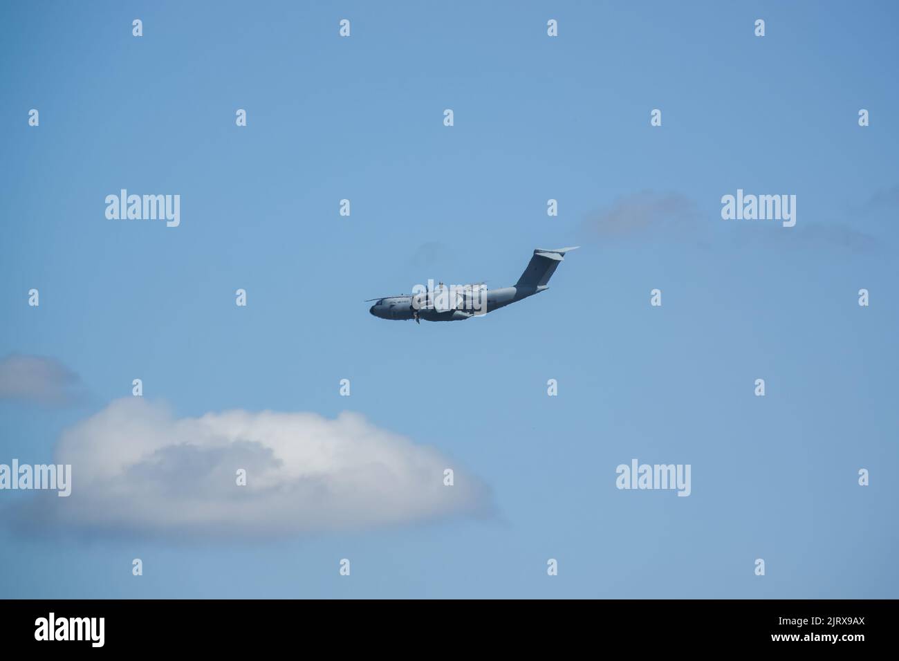 ZM414 RAF Royal Air Force Airbus A400M Atlas military plane circles ...