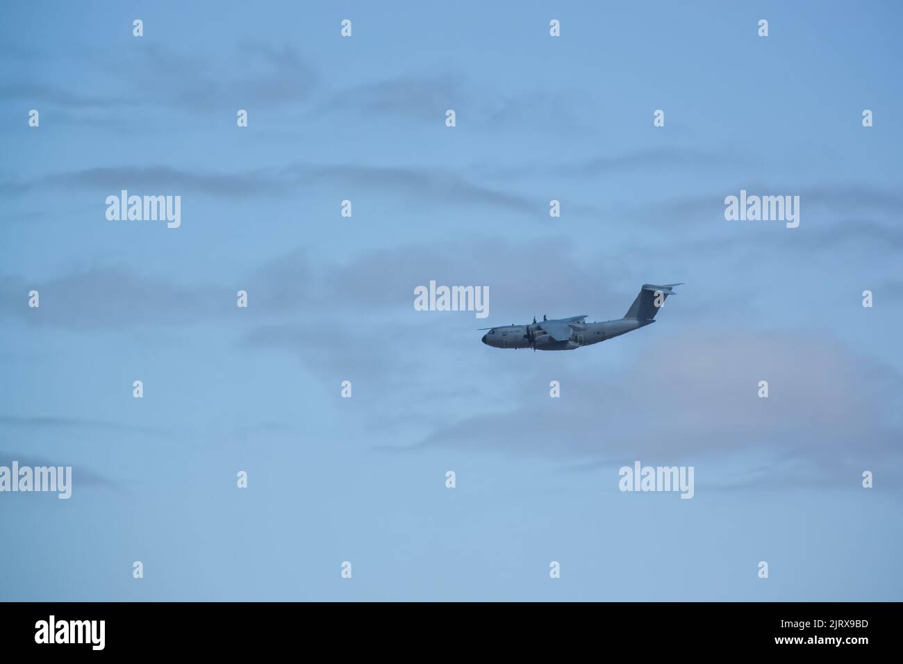 ZM414 RAF Royal Air Force Airbus A400M Atlas military plane circles ...