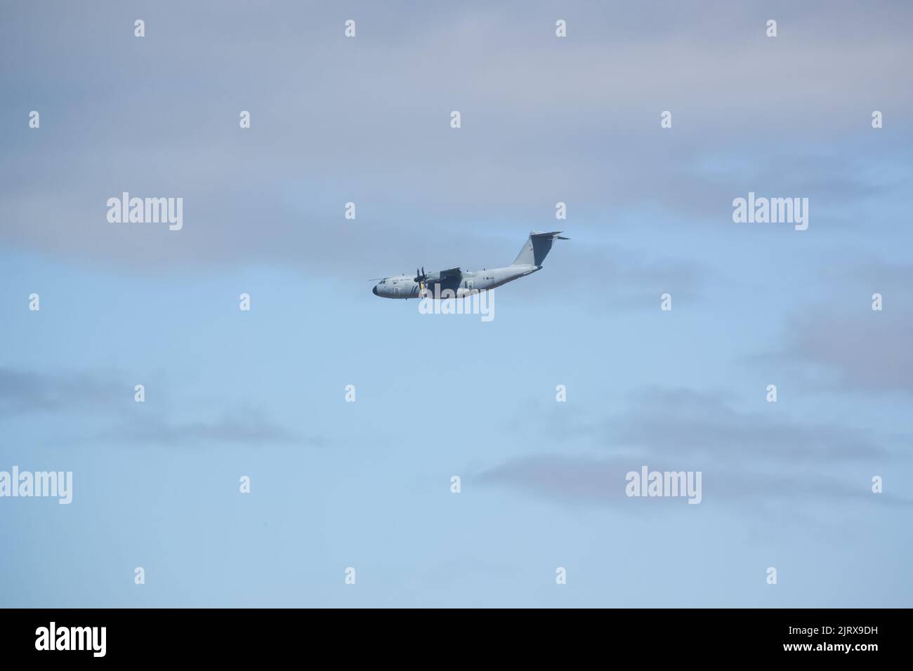 ZM414 RAF Royal Air Force Airbus A400M Atlas military plane circles ...