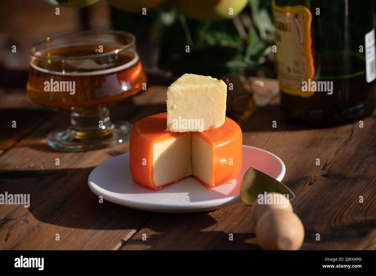 Food and drink pairing, apple cider in glasses produced on organic farm ...