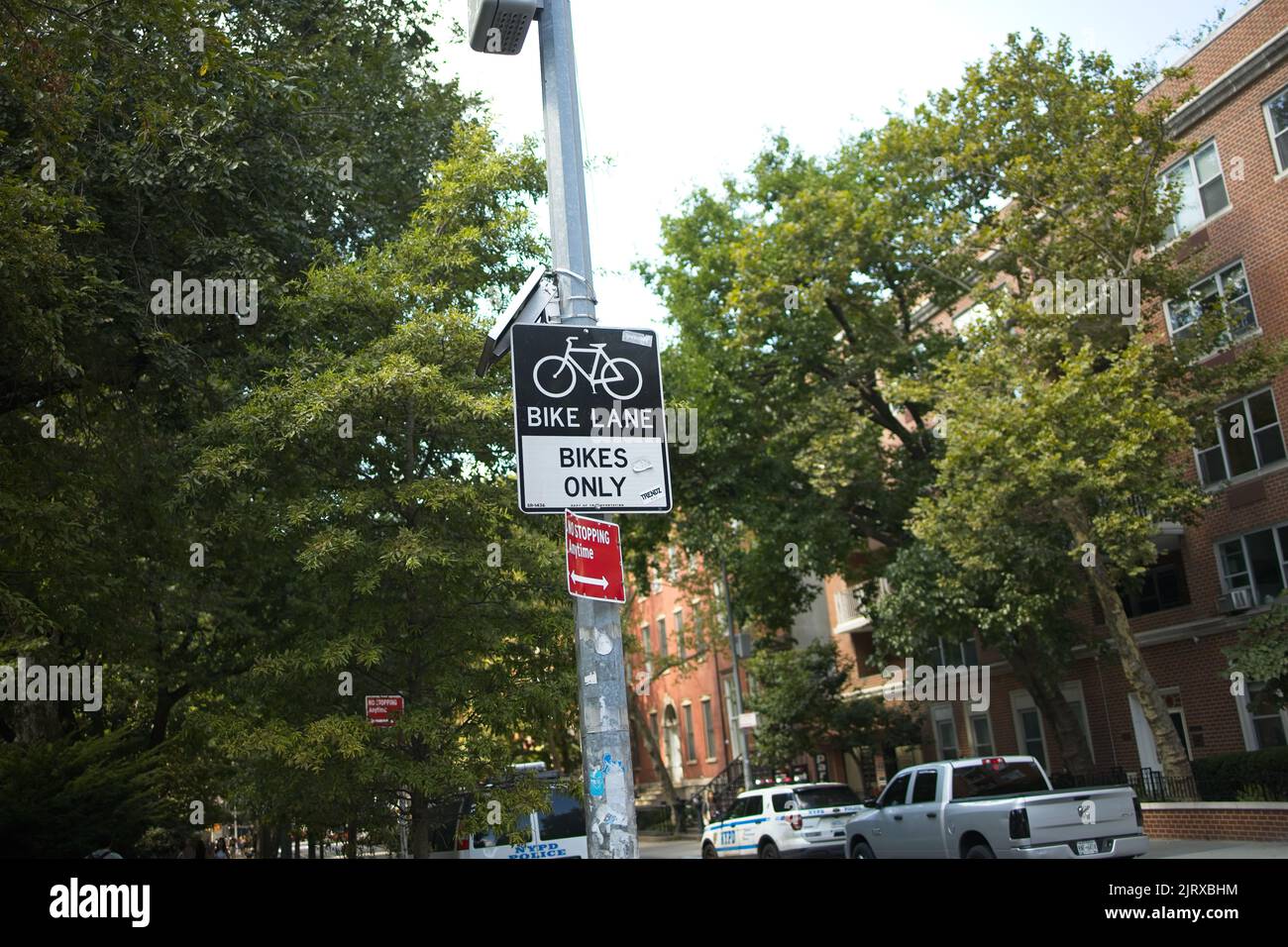 New York, NY, USA - Aug 26, 2022: Sign indicating Bikes Only fastened ...