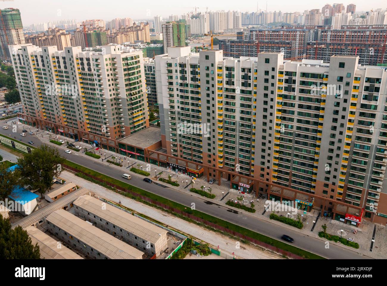 Chinese public housing development hi-res stock photography and images ...