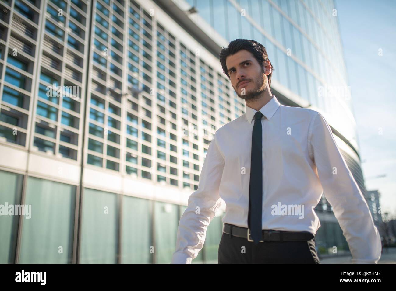 Modern business environment hi-res stock photography and images - Alamy