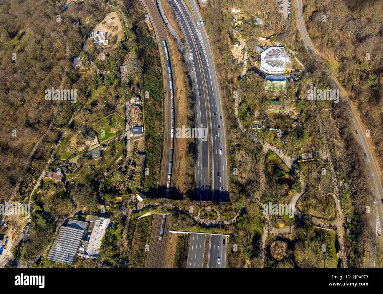 Aerial view, Zoo Duisburg and green pedestrian bridge Autobahn Zoo over ...