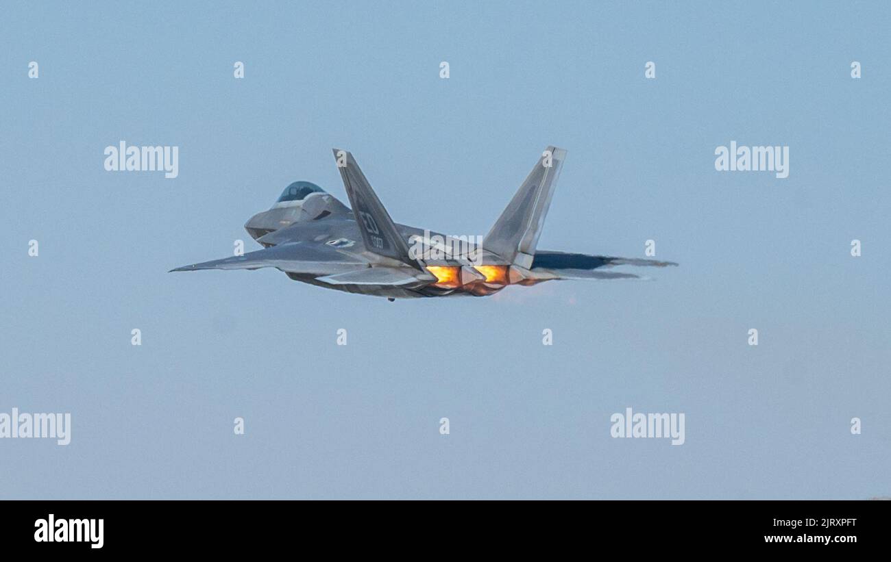 An F-22 Raptor from the 411th Flight Test Squadron, 412th Test Wing ...