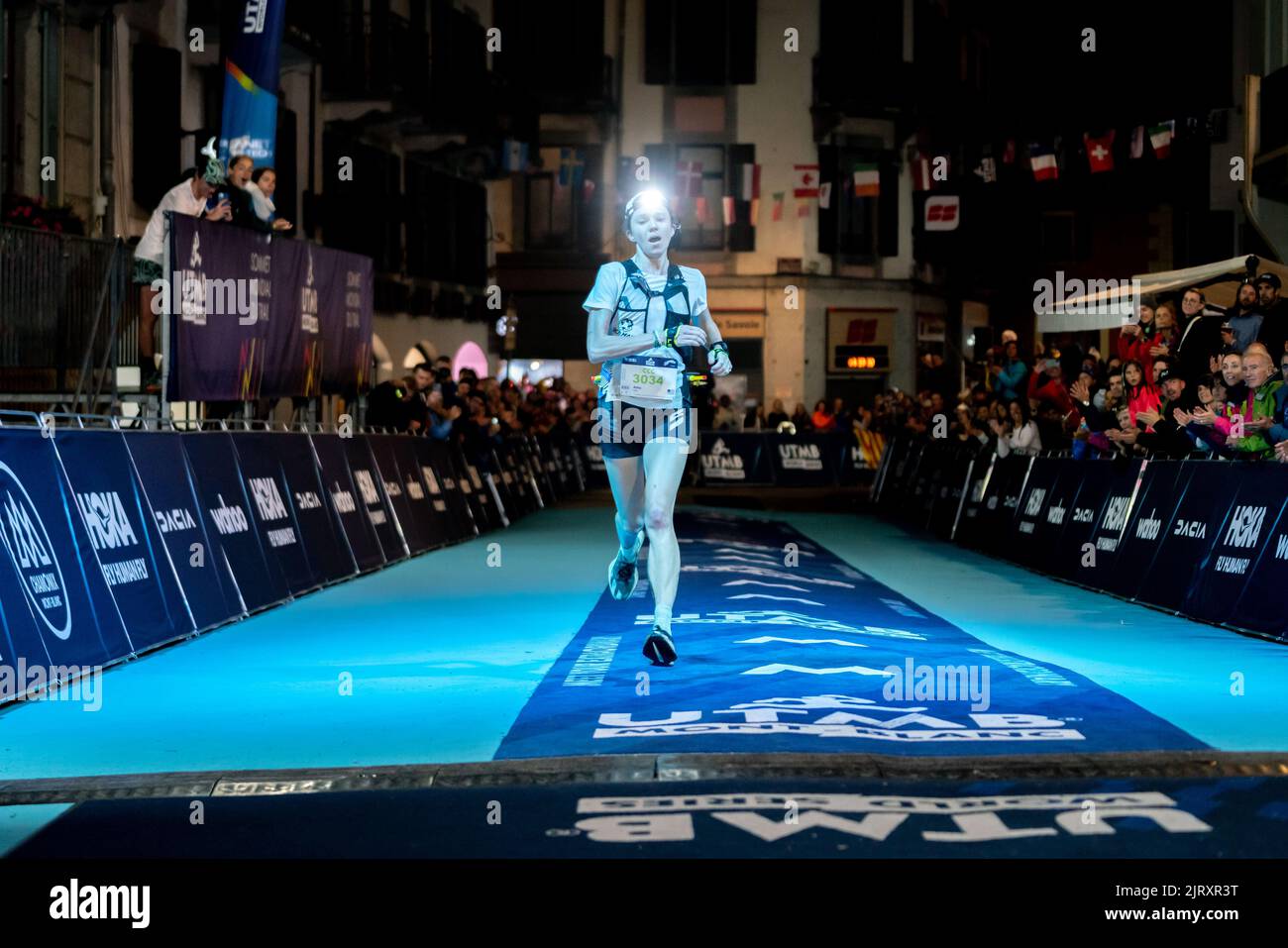 Utmb mont blanc 2022 hi-res stock photography and images - Alamy