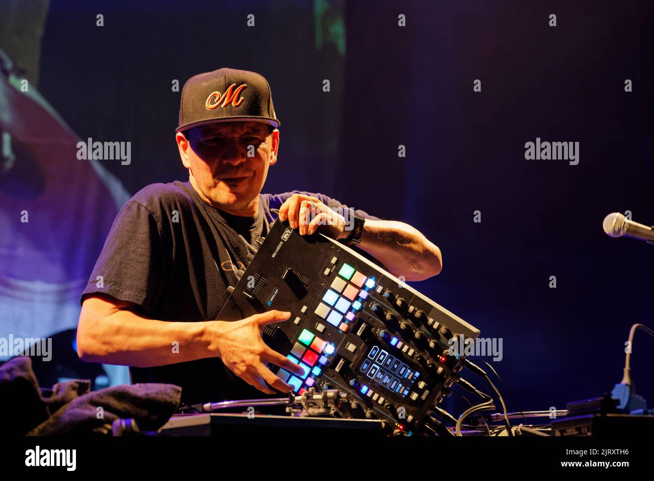 MIX MASTER MIKE Usine, Istres, FRANCE, 14/11/2019 Florent "MrCrash" B ...