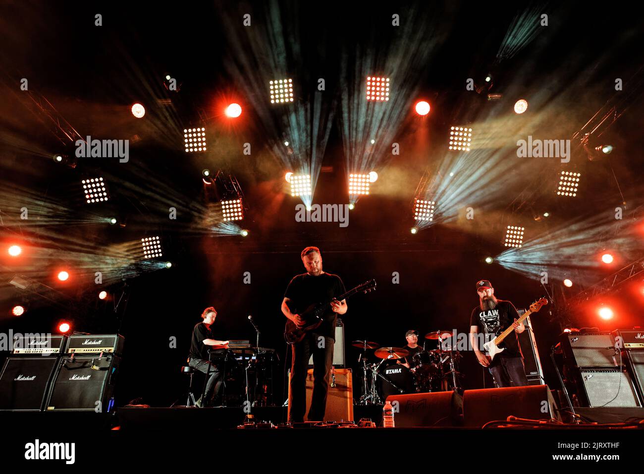 Mogwai dominic aitchison bass hi-res stock photography and images - Alamy